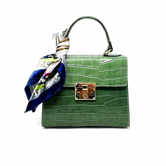 GERMAN FUENTES | Bags | New German Fuentes Charlene Handbag In Green ...